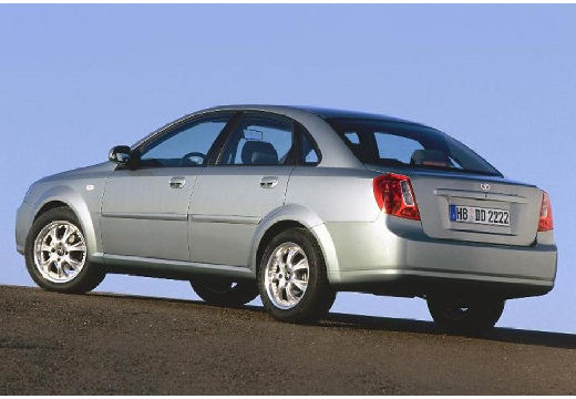 Bildergalerie: Daewoo Nubira Limousine Baujahr 1997 - 2005 - autoplenum.de