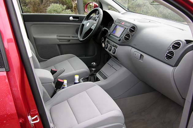 Bilder: VW Golf Plus: Kurzkombi mit doppeltem Boden - autoplenum.de