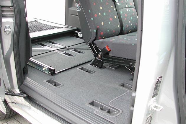 Bilder: Mercedes Vaneo 1.9: Raum-Fahren mit Stern - autoplenum.de