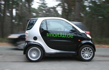Smart Dragster - Die Porsche-Killer-Kugel - autoplenum.de
