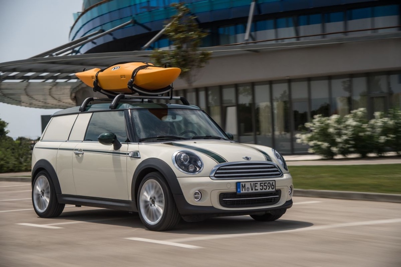 Bilder: Mini Clubman Camper - Ken und Barbie im Großformat - autoplenum.de