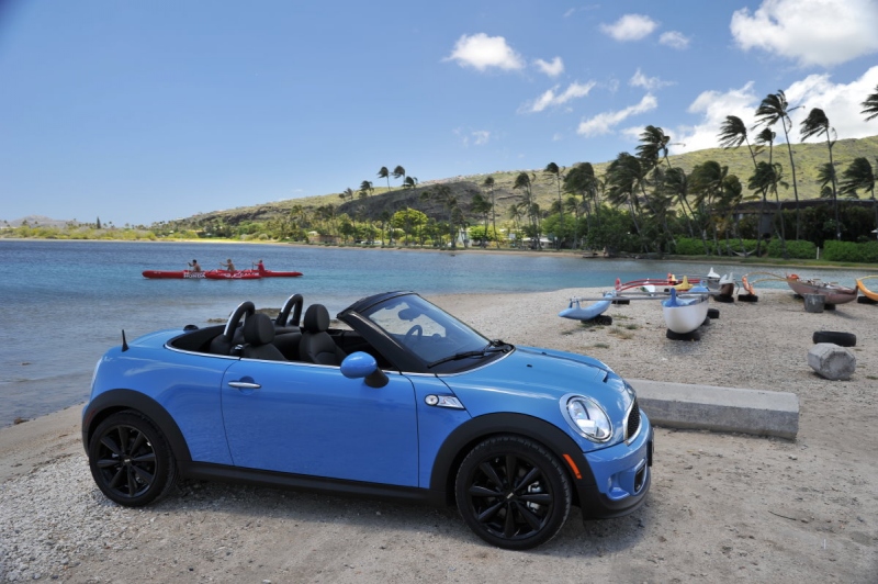 Bilder: Mini Roadster auf Hawaii - Bye-Bye Magnum - autoplenum.de