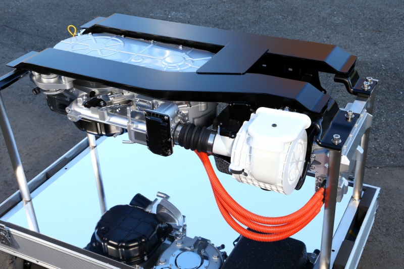 Bilder: Mazda 2 EV mit Wankel-Range-Extender - Nicht totzukriegen ...