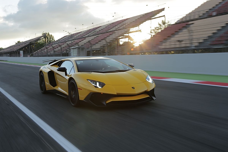 Bilder: Lamborghini Aventador LP 750-4 Superveloce - Nichts für Angeber ...