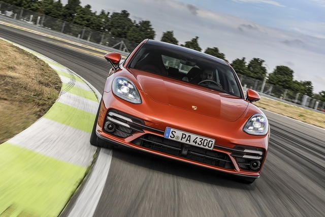 Bilder: Porsche Panamera 2021 - Mehr Leistung - mehr Elektro ...